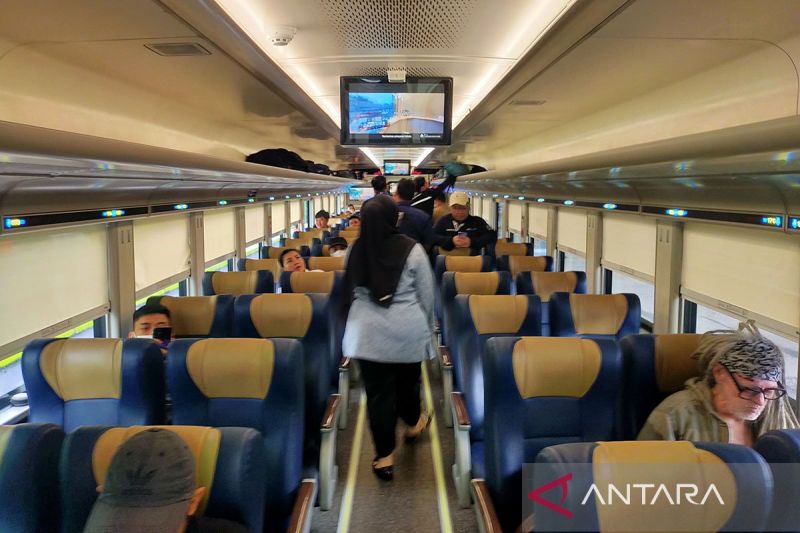 KA Batavia telah melayani 780 penumpang - ANTARA News