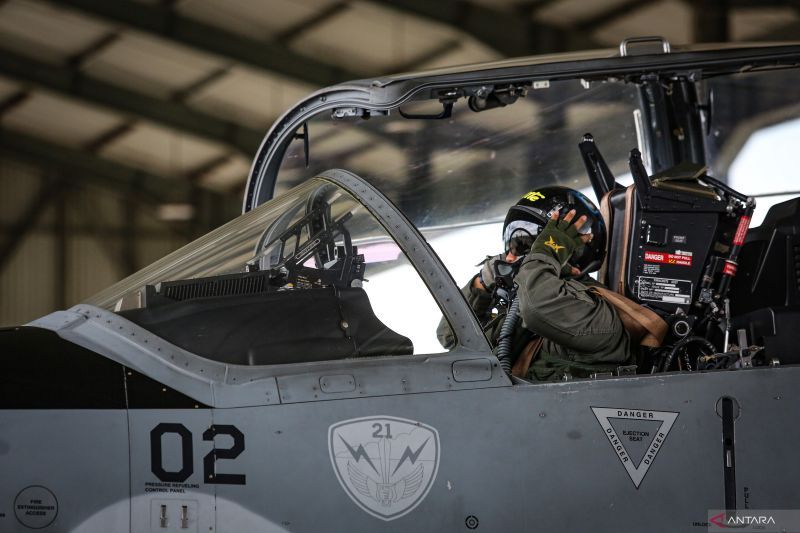 Indonesia weighs acquisition of Chinese J-10C fighter jets - ANTARA News