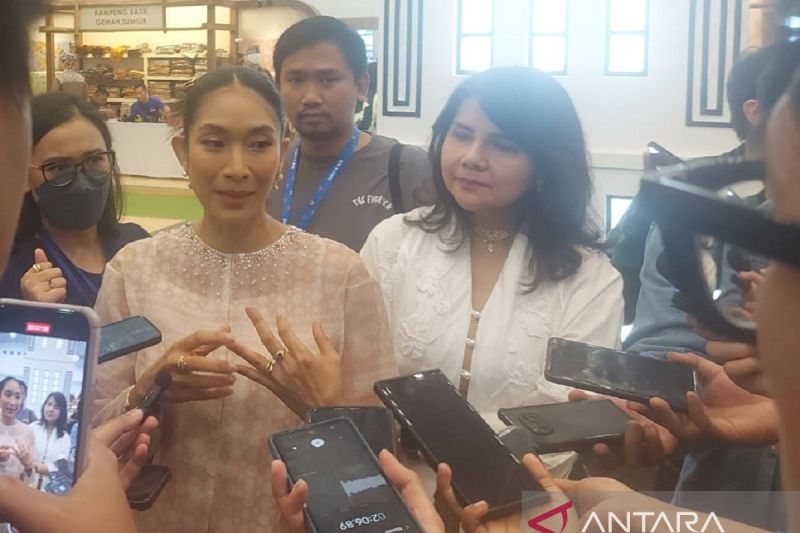Happy Salma: Konsistensi jadi kunci utama jalankan bisnis UMKM - ANTARA News