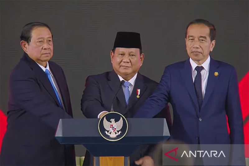 Prabowo, Jokowi dan SBY tekan tombol bersama luncurkan Danantara - ANTARA News