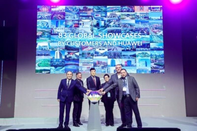 MWC Barcelona 2025: Huawei Gelar Pameran Global bersama Sejumlah Klien ...