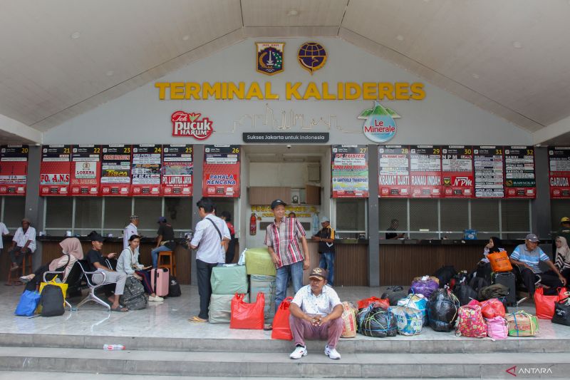 Puncak mudik di Terminal Kalideres diprakirakan terjadi pada 27 Maret - ANTARA News
