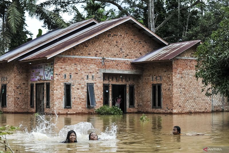 Luapan Sungai Batanghari banjiri ribuan rumah - ANTARA News