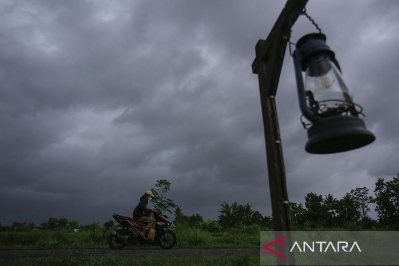 BMKG: Waspada cuaca ekstrem di Yogyakarta hingga tiga hari ke depan - ANTARA News