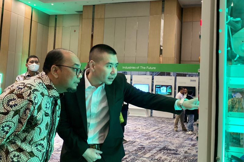 Kemenperin soroti pentingnya transformasi digital industri di Batam ...