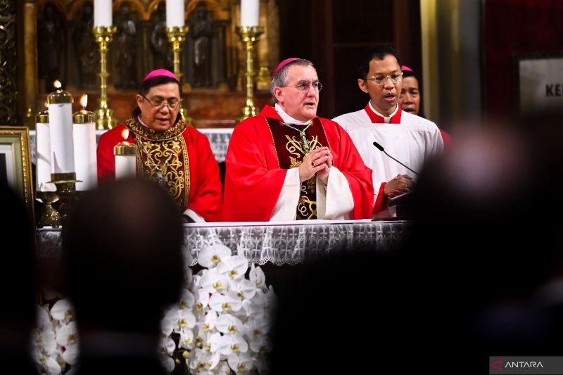 Misa Requiem untuk Paus Fransiskus di Gereja Katedral Jakarta - ANTARA News