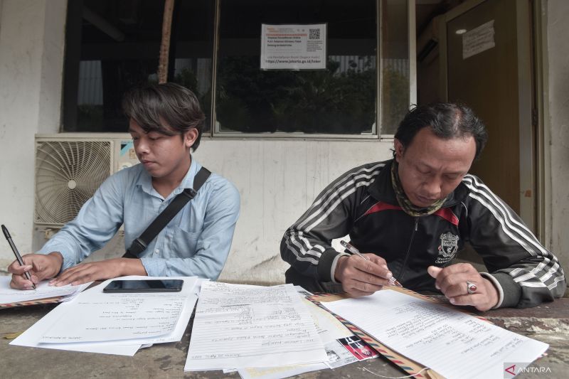 Gub DKI minta maaf soal kemungkinan tak ada lowongan PJLP tahun depan ...