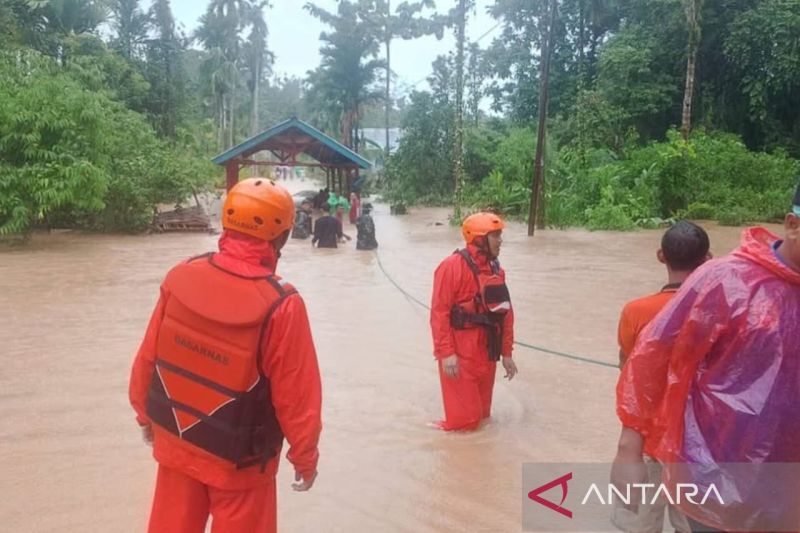 Dua kecamatan di Pulau Sipora terdampak banjir akibat cuaca ekstrem ...