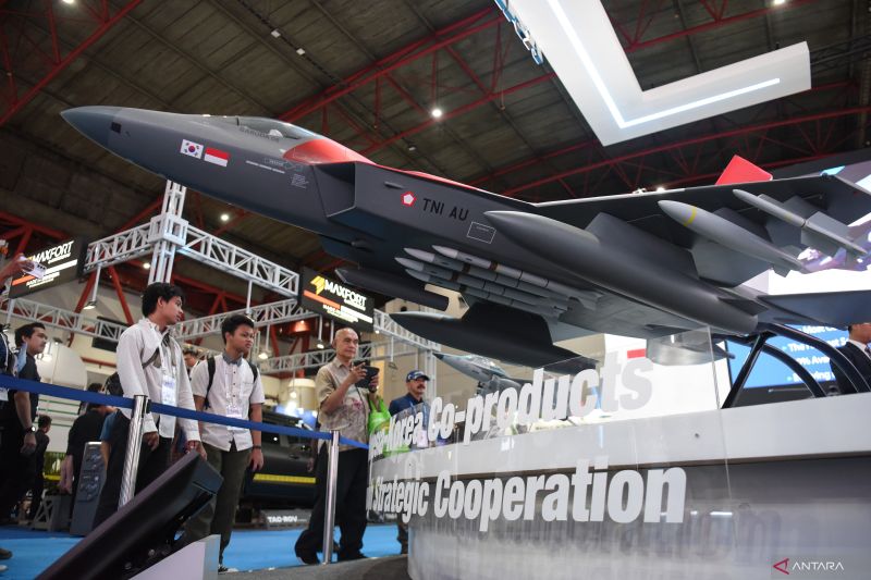 Jet tempur IF-X hasil kerja sama Indonesia-Korsel diperlengkapi ...