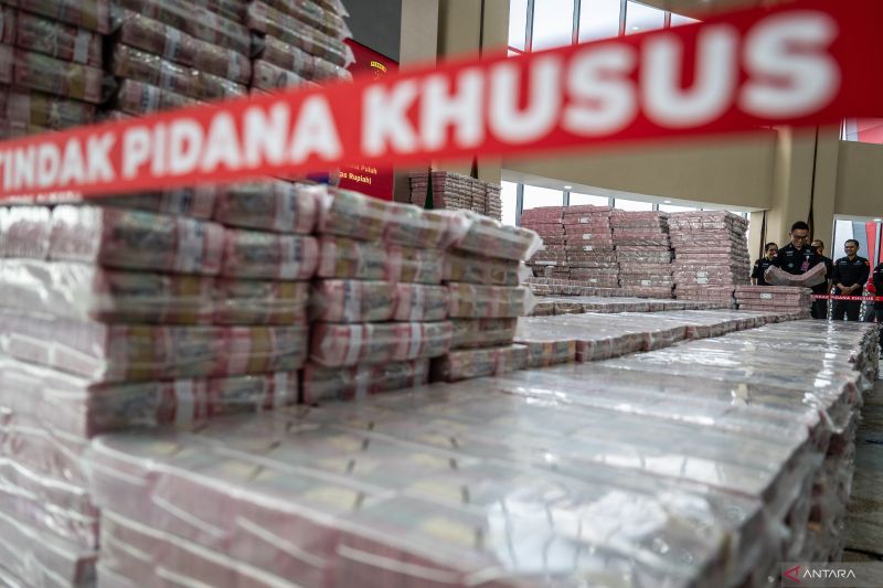 Hukum sepekan, Paulus Tannos hingga Kejagung sita uang Rp11 triliun kasus CPO - ANTARA News