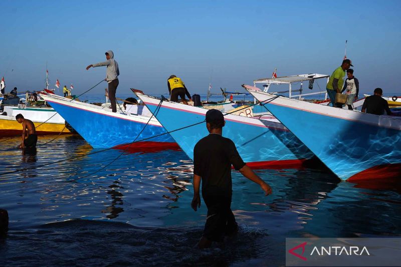 Pemprov Sulsel siapkan bantuan kapal guna memperkuat perikanan tangkap sekaligus peningkatan ...