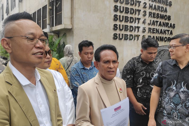 Polisi diminta gerak cepat tangani kasus ijazah palsu Jokowi - ANTARA News