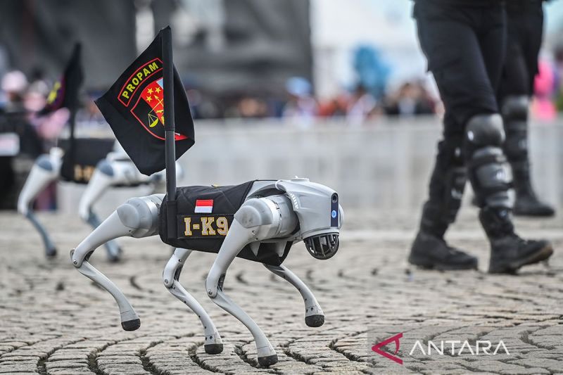 Canggih! kini Polri punya robot polisi - ANTARA News