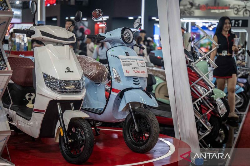 Indonesia to add electric motorcycle incentives in Q3 stimulus - ANTARA ...