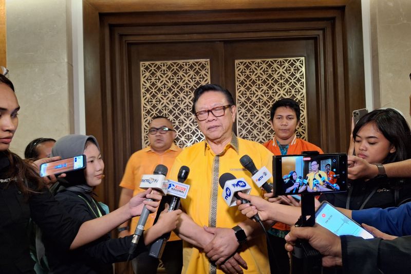 Agung Laksono: Sikapi putusan MK soal pemilu secara konstruktif - ANTARA News