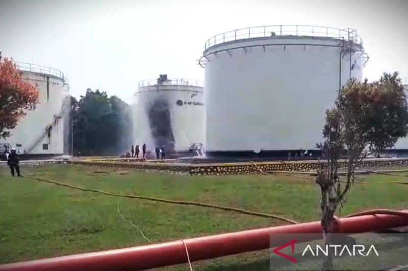 Depo Pertamina di Luwu Sulsel terbakar dua pekerja terluka - ANTARA News