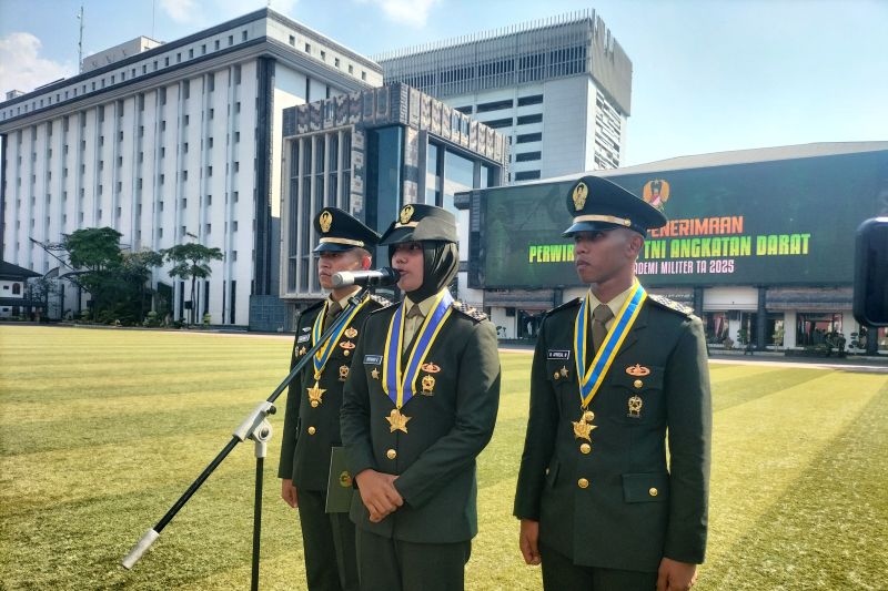 Sosok Bisyarah Salsabila, Taruni Akmil terbaik 2025 asal Bekasi ...