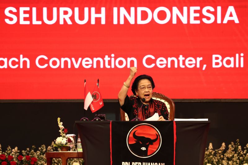 Megawati minta kader solid-patuhi keputusan partai saat Bimtek PDIP - ANTARA News