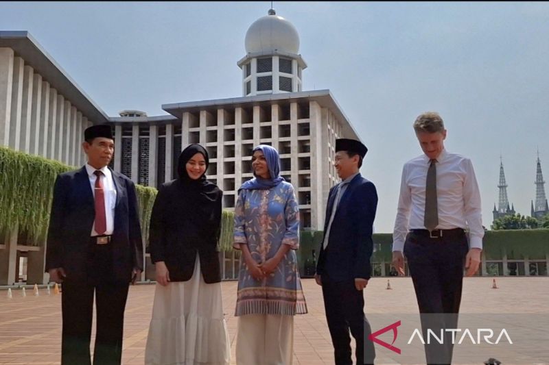 Minister Aly shines light on Australian multiculturalism - ANTARA News