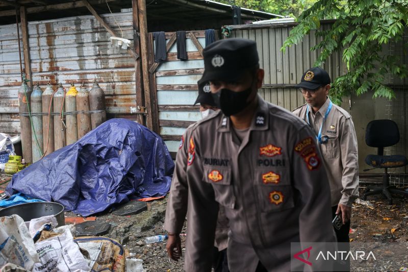 Bapeten amankan material radioaktif Cesium-137 di Cikande Serang - ANTARA News Banten