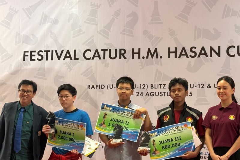 Steven Tan juarai Festival Catur Junior H M Hasan Cup 2025 - ANTARA News