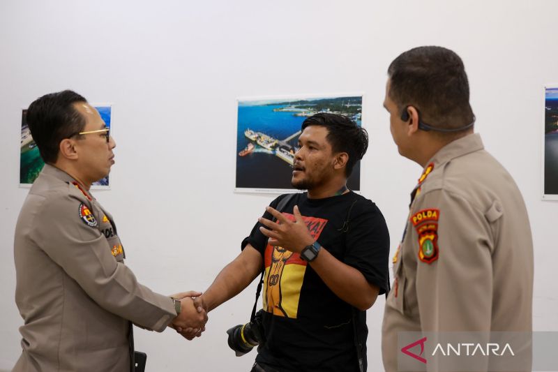 Hukum, pewarta foto ANTARA dipukul polisi hingga anggota Brimob ...