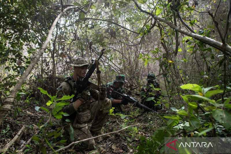 Prajurit TNI di Super Garuda Shield 2025, puncak latihan perang hutan ...