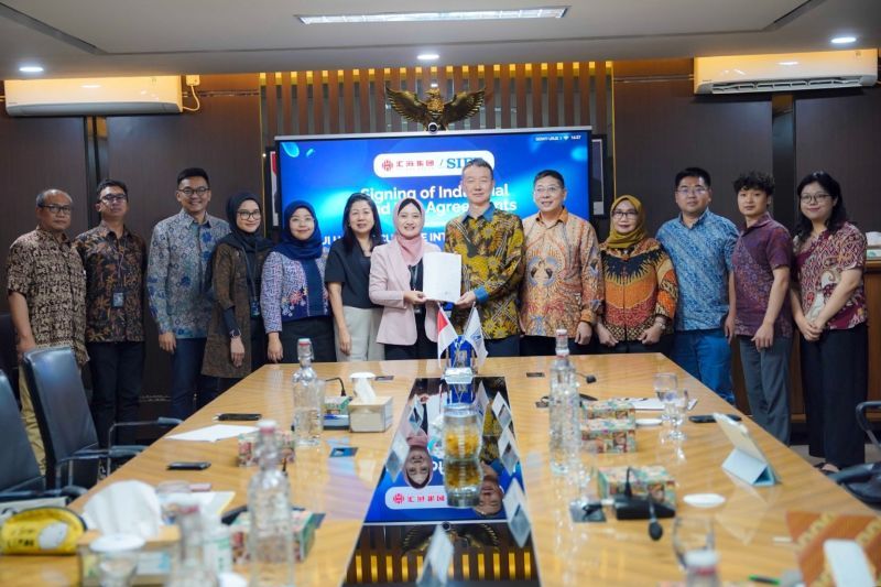 Perusahaan Tiongkok Investasi Rp656 miliar di SIER - ANTARA News Jawa Timur