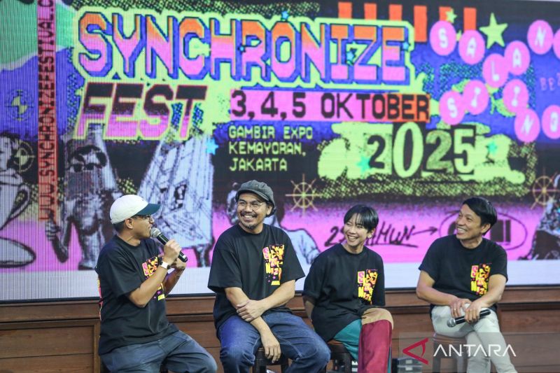 Simak kembali warta soal penampil Synchronize Fest, produk baru Apple ...