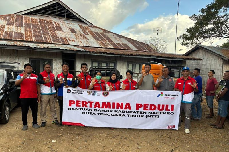 Pertamina Patra Niaga salurkan bantuan untuk korban banjir Nagekeo - ANTARA News Kupang