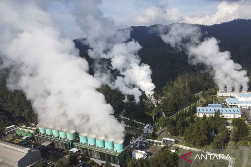 Indonesia ranks second globally in geothermal energy capacity - ANTARA News