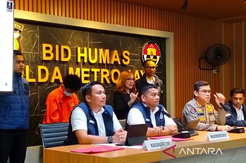 Polda Metro tangkap hacker "Bjorka" terkait kasus peretasan data ...