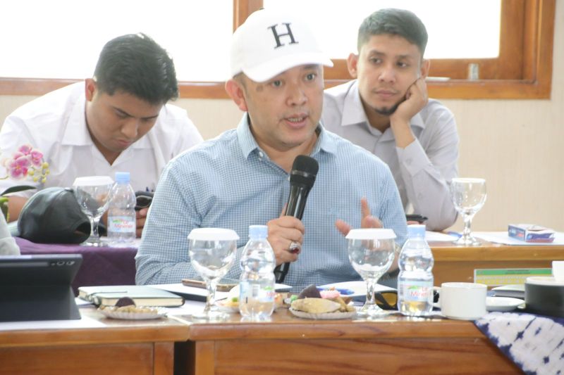 Legislator Jabar usul MBG dikelola sekolah dan ponpes hingga posyandu ...
