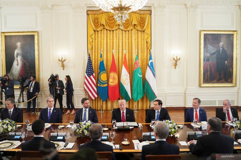 Pertemuan Donald Trump dan pemimpin Asia Tengah bahas penguatan hubungan strategis - ANTARA News