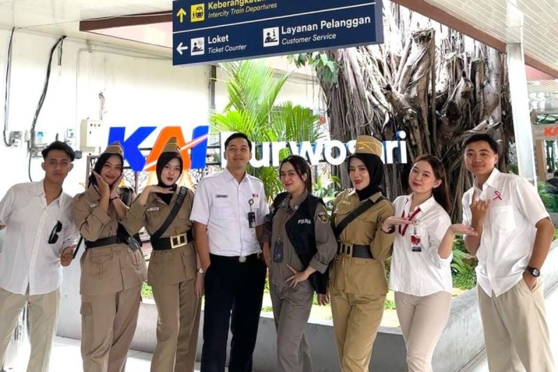 Semangat Pahlawan, Semangat Masa Depan: KAI Group Gelar Kegiatan Hari ...
