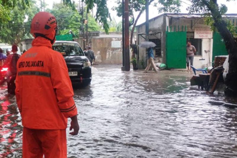 Banjir Jakarta meluas hingga ke 42 RT Jaksel, Jaktim dan Jakbar ...