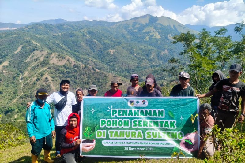 UPTD Tahura Sulteng-ROA tanam 1.300 pohon jaga kelestarian alam ...