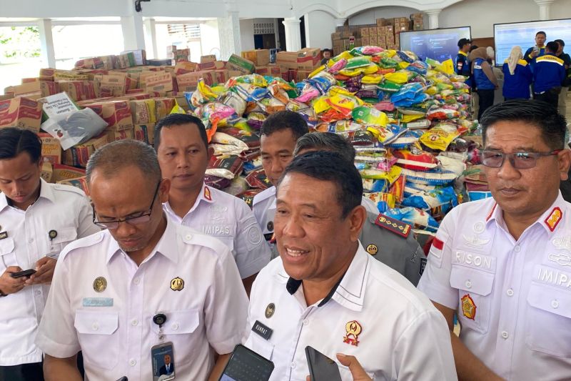 Kemenimipas RI kirim bantuan bencana Sumbar lewat jalur laut - ANTARA News
