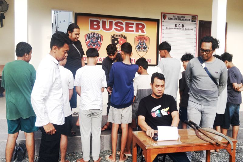 Gengster keroyok dua korban di Banjarmasin - ANTARA News Kalimantan Selatan