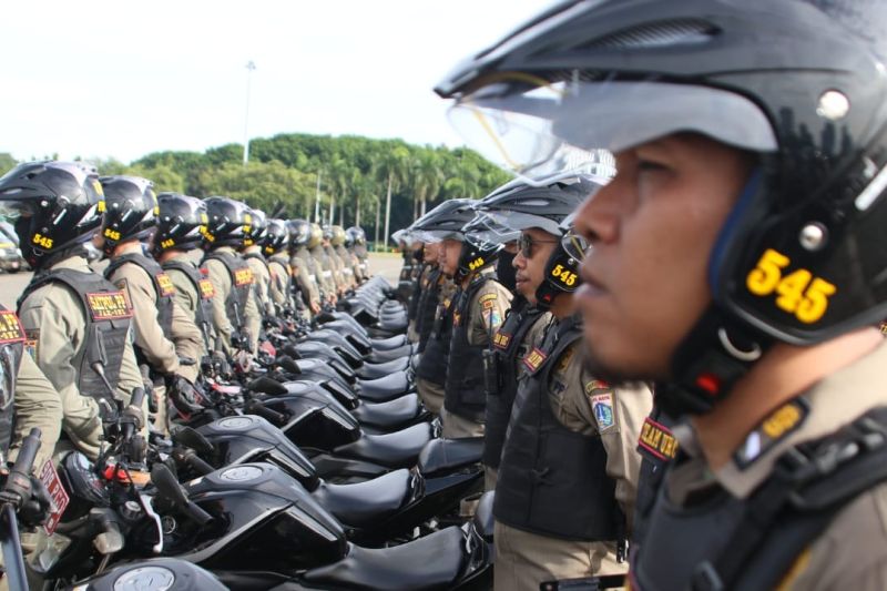 Personel URC Satpol PP DKI dikerahkan saat malam pergantian tahun ...