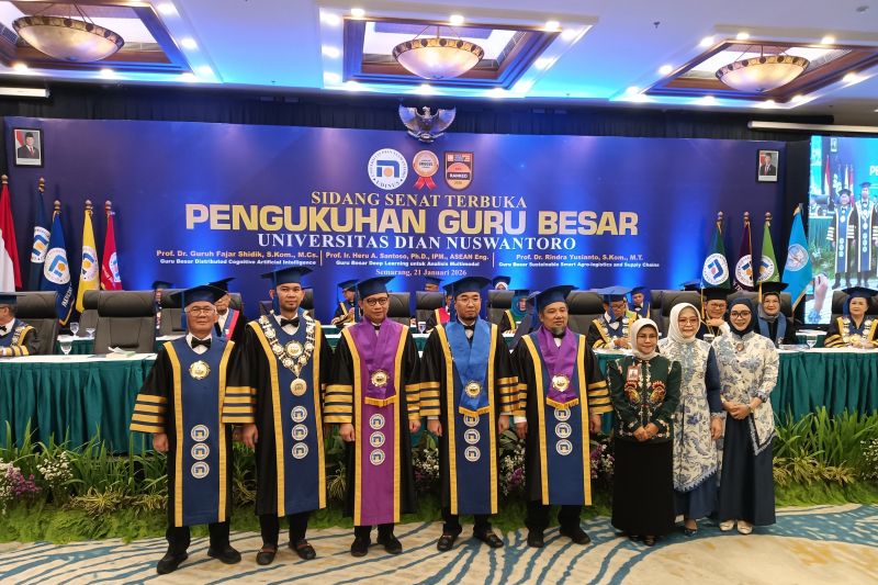 La Universidad Dian Nuswantoro de Semarang nombra a tres profesores ...