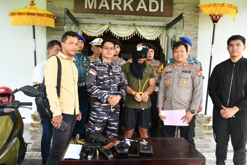 Indonesian navy foils illegal gun sale in Bali, arrests suspect ...