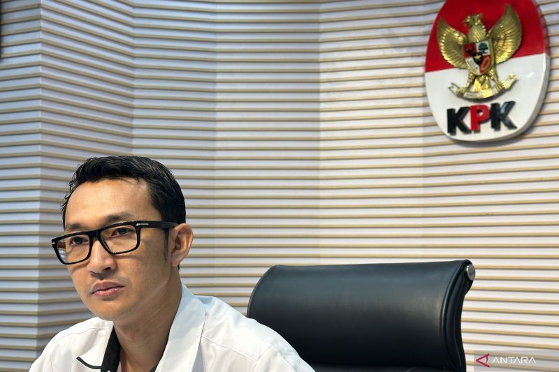 KPK dalami pengaturan lelang pembangunan jalur kereta api di Kemenhub ...