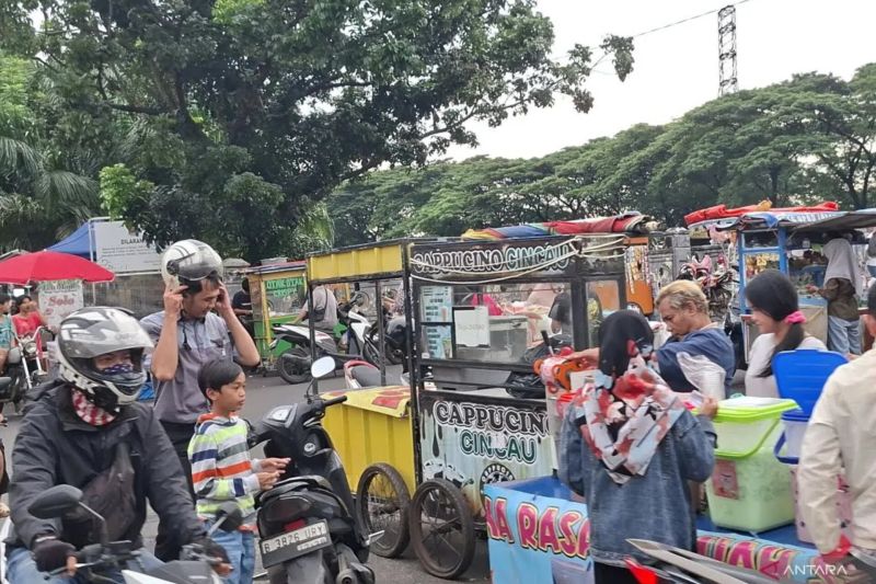 Polisi gencarkan patroli malam jaga keamanan BKT Cakung - ANTARA News