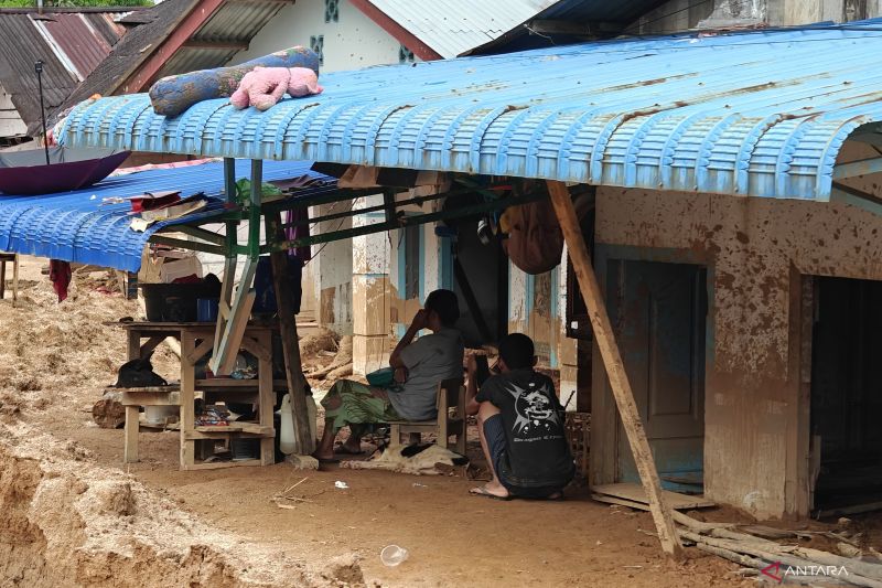 BNPB salurkan dana stimulan Rp31,2 miliar untuk warga Tapanuli Tengah ...