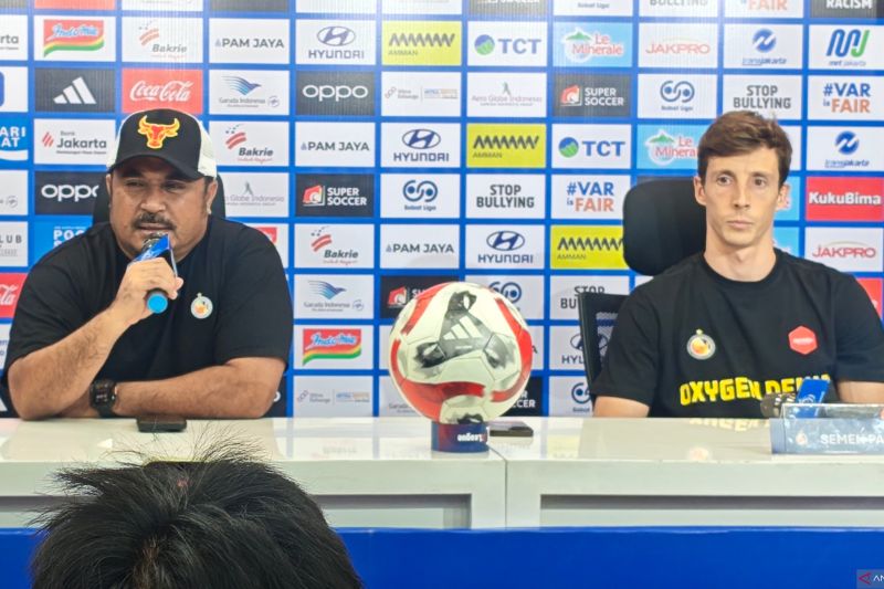 Imran Nahumarury janji tetap bertahan di Semen Padang - ANTARA News
