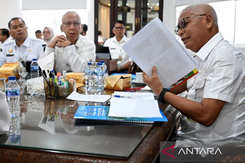 Wagub Sumut tegaskan percepat proyek strategis daerah - ANTARA News ...