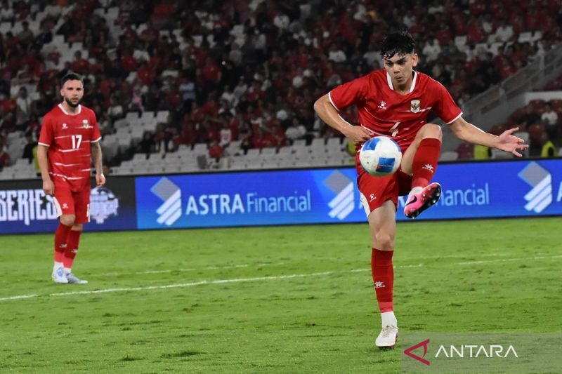 Mathew Baker dapat banyak arahan dari Kevin Diks untuk debutnya di ...