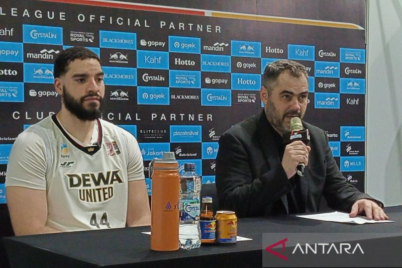 Pelatih Dewa United ingatkan pemain agar konsisten lawan Pelita Jaya ...