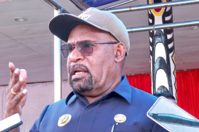 Bupati Jayapura minta kepala kampung kreatif bangun kampung - ANTARA ...